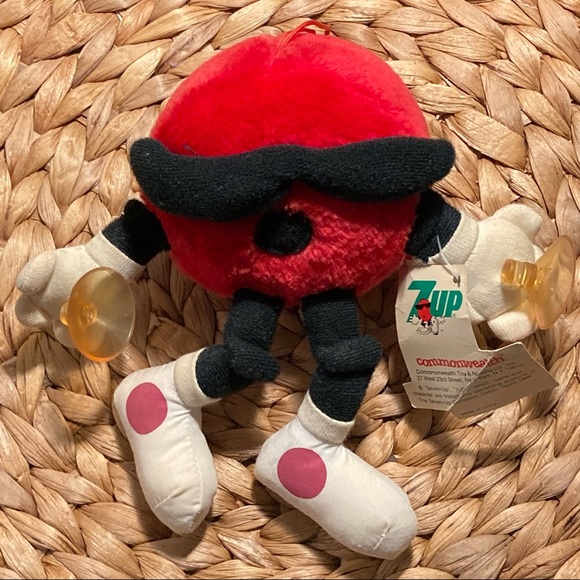 7-Up | Toys | Vintage 98s 7up On The Spot Plush Suction Cup Window ...